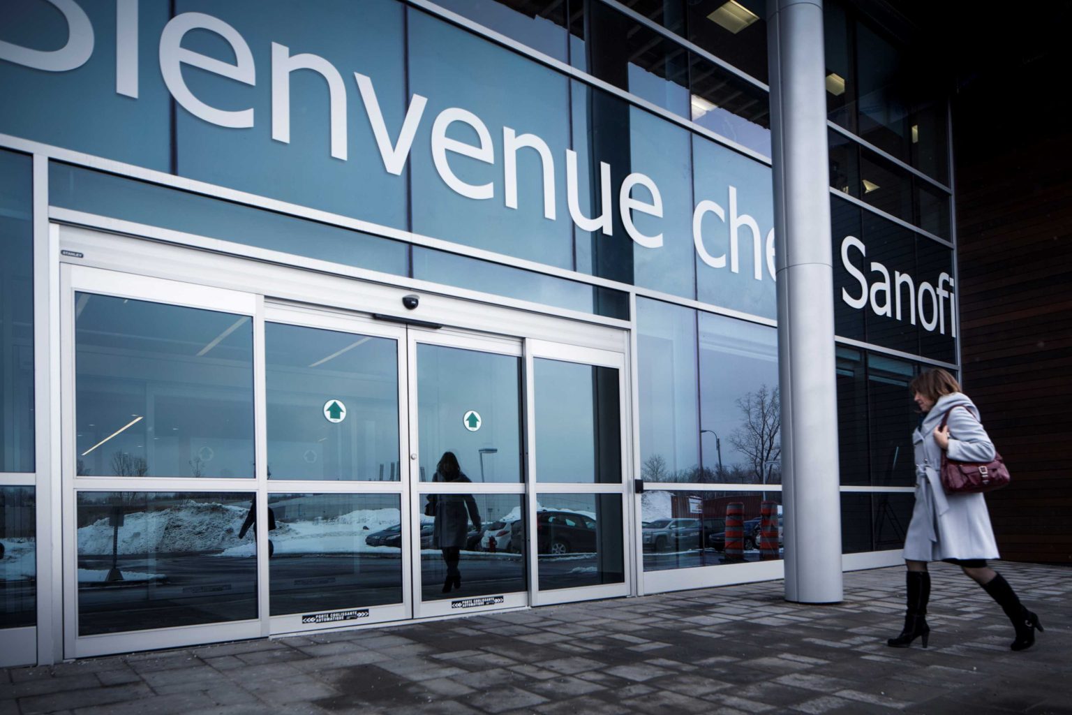 Sanofi/Regeneron’s Dupixent shows promise in atopic hand and foot ...